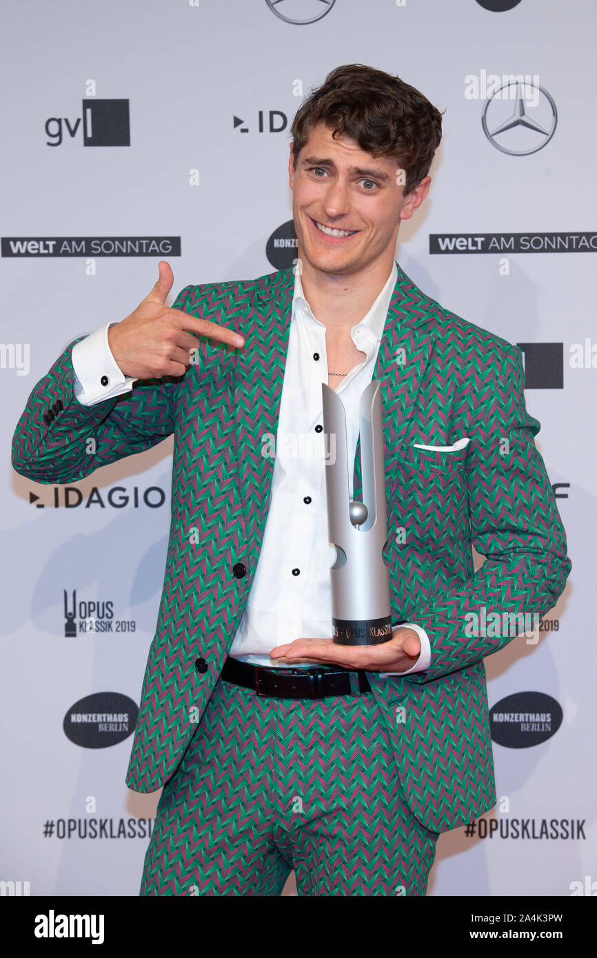 Berlin, Deutschland. 13th Oct, 2019. Prize winner Jakub Jozef Orlinski, JAKUB J'ZEF ORLI? SKI ...