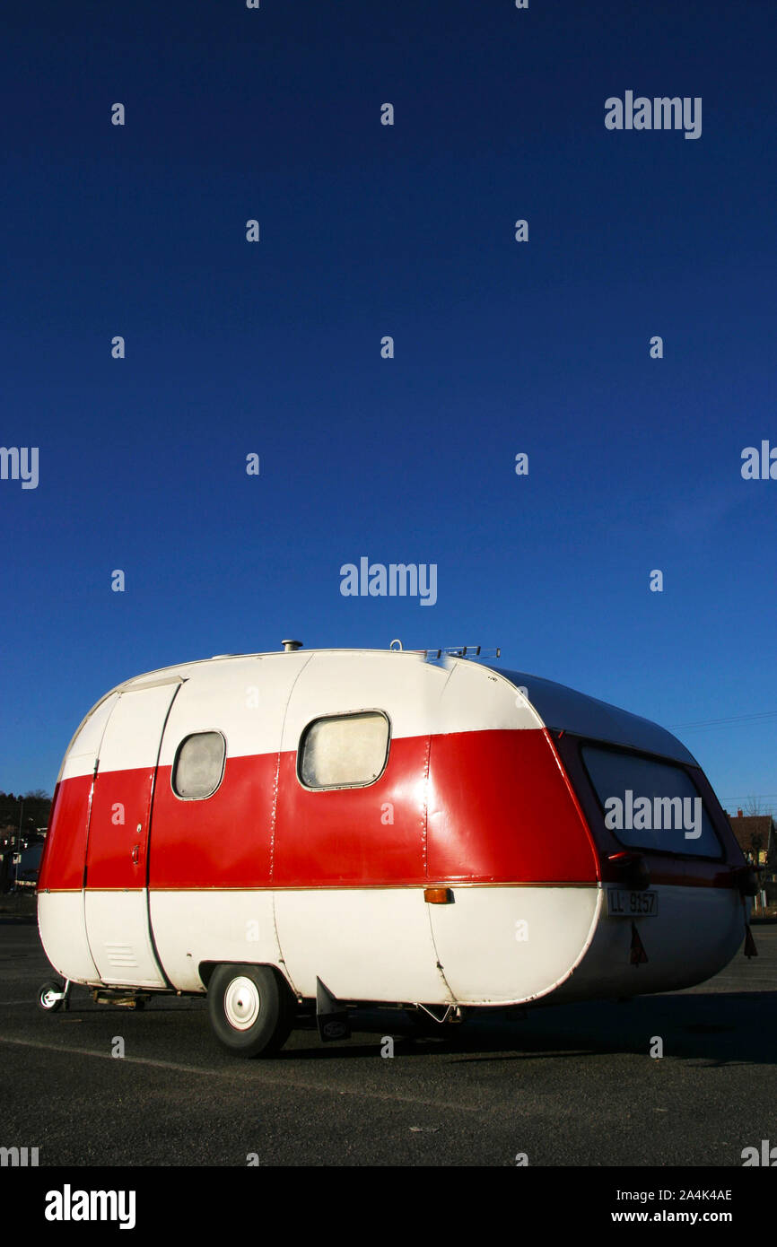 Caravans of vehicles hi-res stock photography and images - Alamy