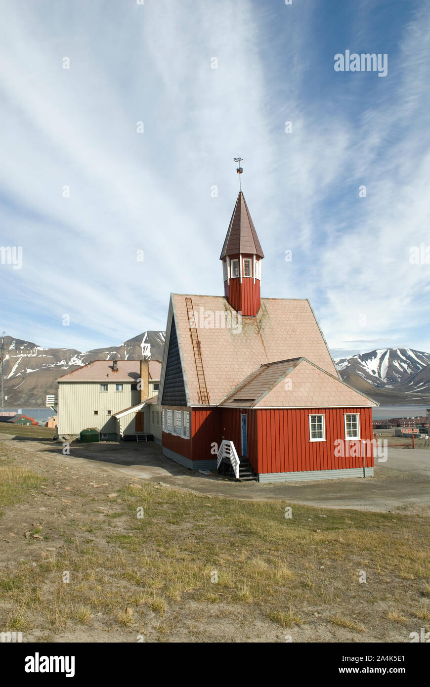 Spitsbergen svalbard longyearbyen church hi-res stock photography and ...