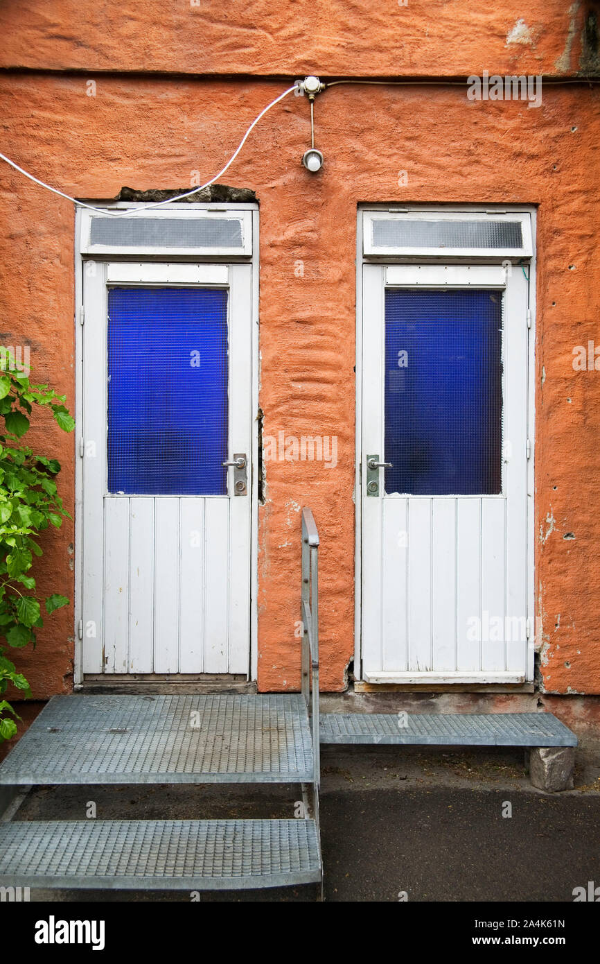 Ladies toilet door hi-res stock photography and images - Alamy