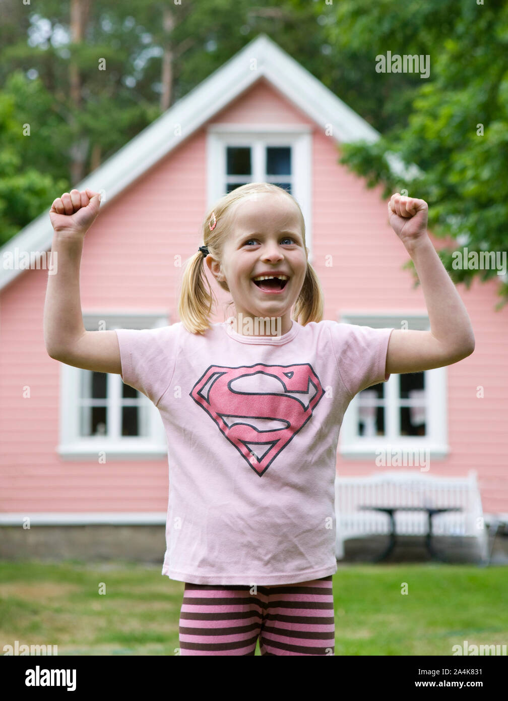 Pink pantyhose hi-res stock photography and images - Alamy