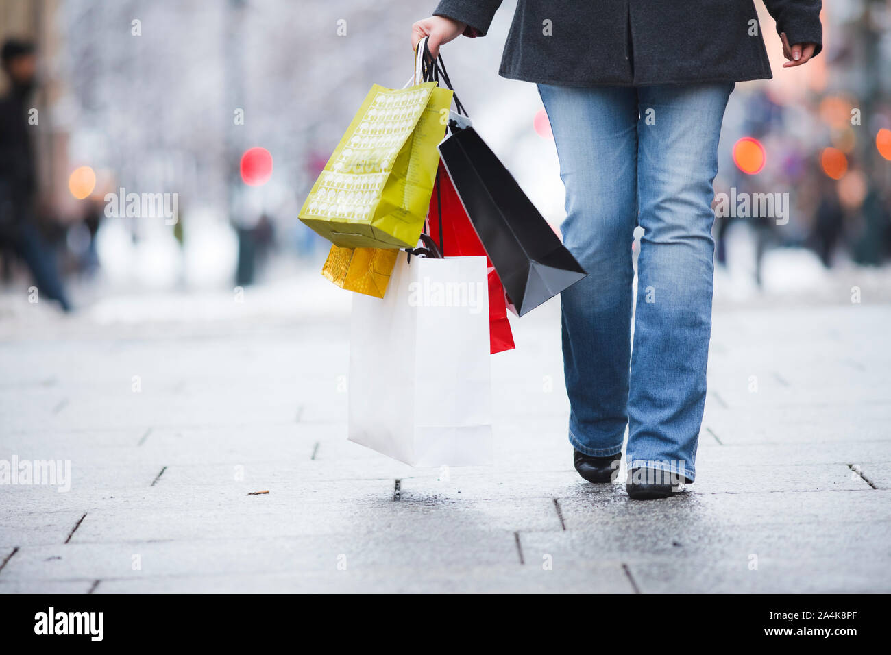 Woman with several bags hi-res stock photography and images - Alamy