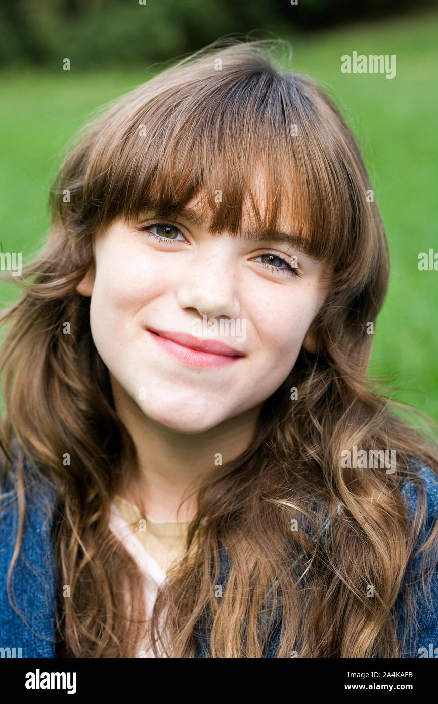 Smiling girl - portrait Stock Photo - Alamy