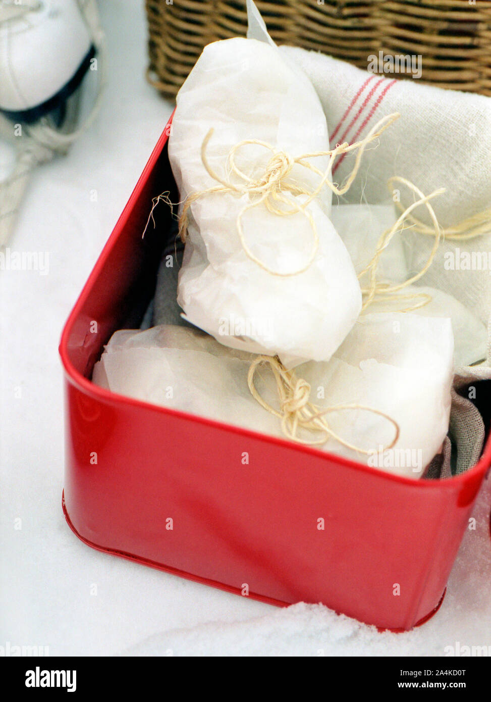 Wrapped form hi-res stock photography and images - Alamy