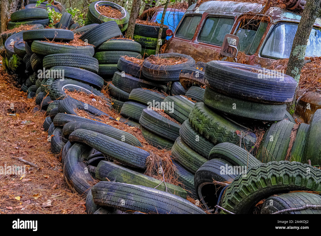 Pile of Old Tires Stock Photo - Alamy