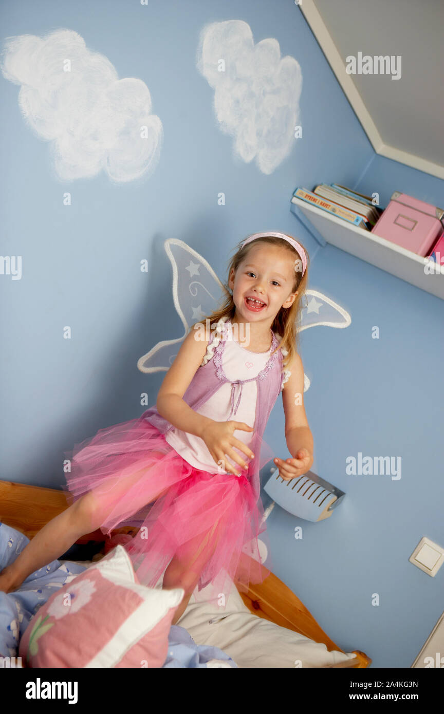 Girl playing fairy princess Stock Photo - Alamy