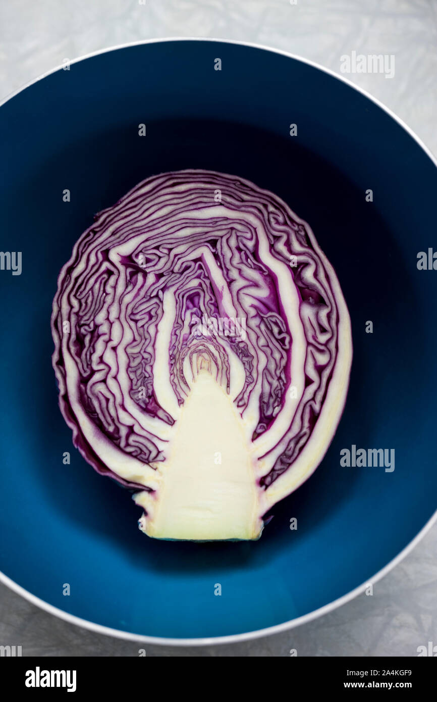 Red cabbage cut in half Stock Photo - Alamy