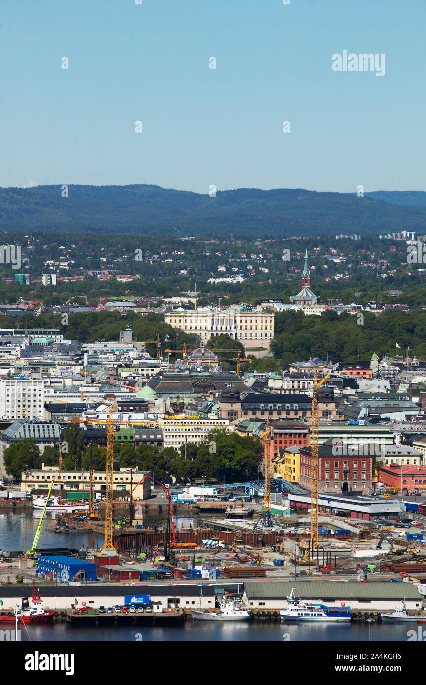 The Royal Palace in Oslo - Slottet Stock Photo - Alamy