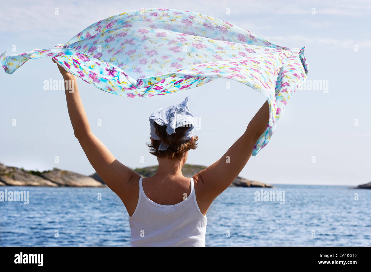 Waving form hi-res stock photography and images - Alamy