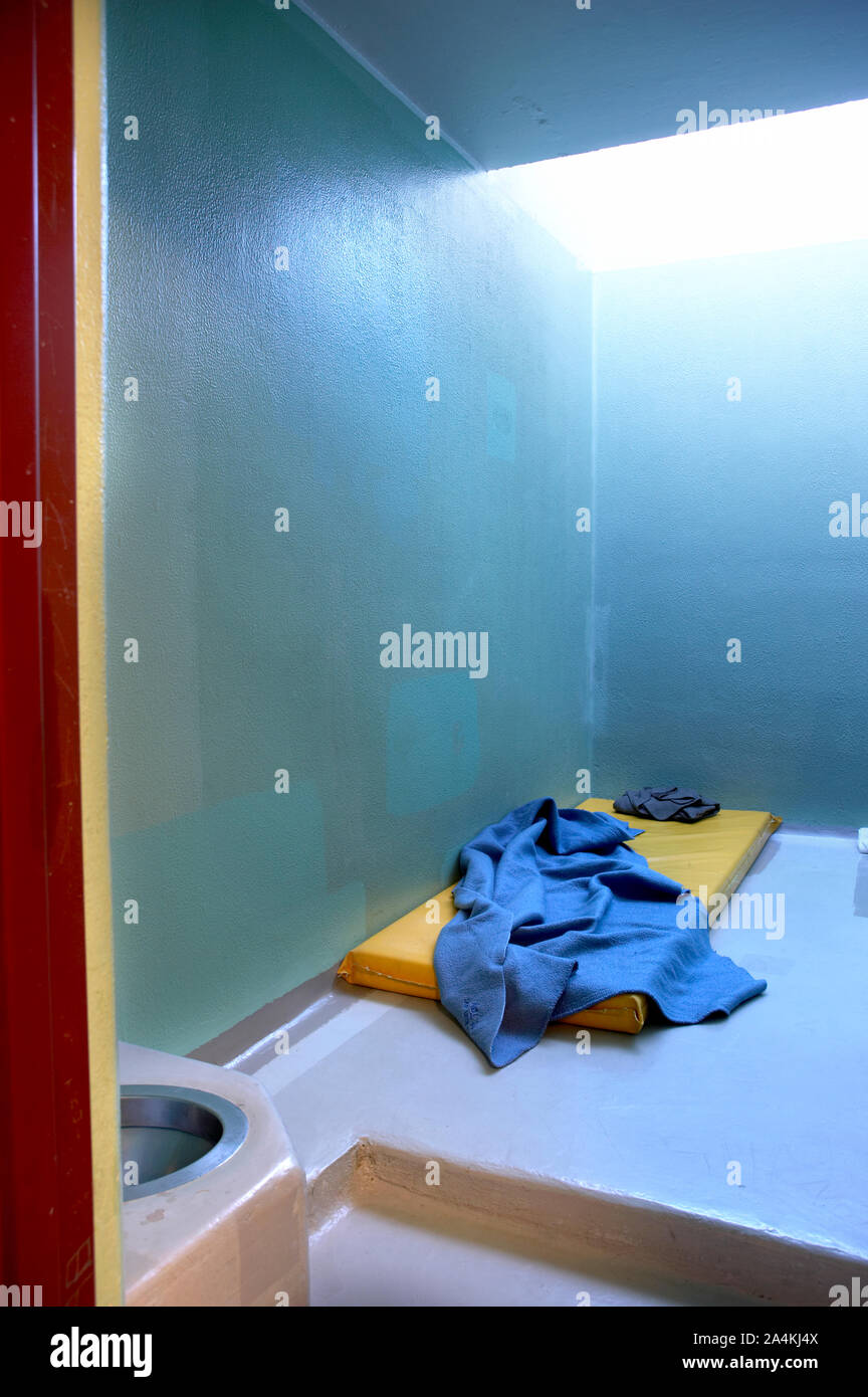 Padded cell empty hi-res stock photography and images - Alamy