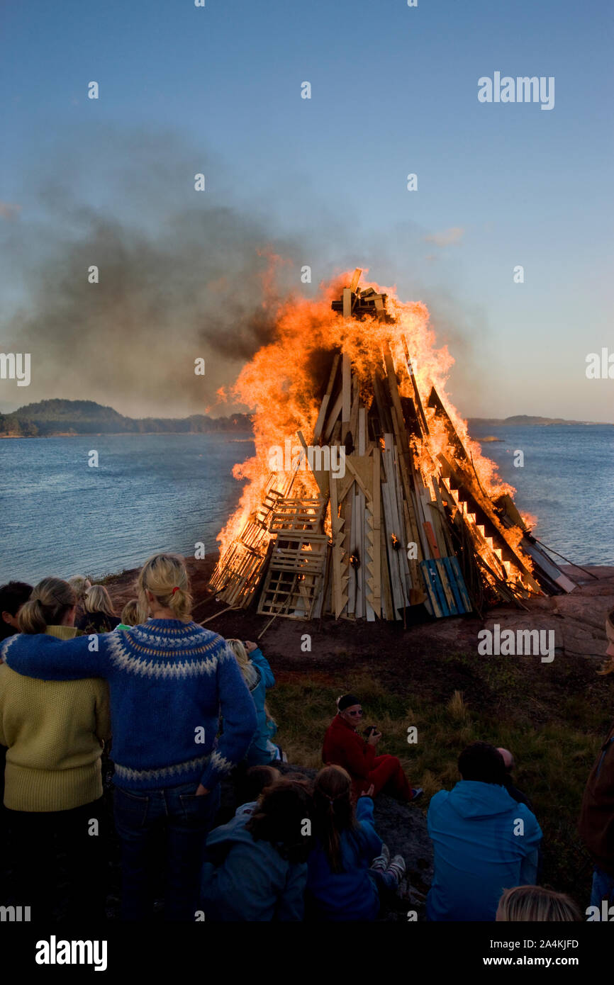 Midsummer eve at SÃ num beach near Mandal Stock Photo - Alamy