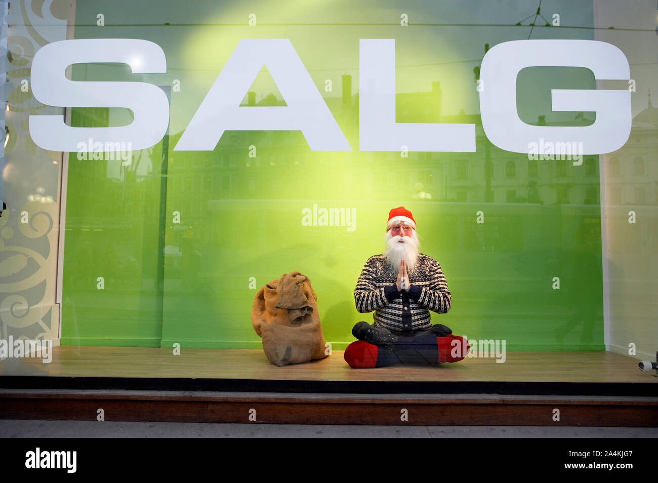 Funny shop windows hi-res stock photography and images - Alamy