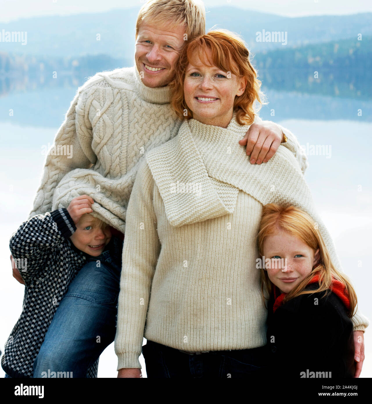 Nuclear family portraits hi-res stock photography and images - Alamy