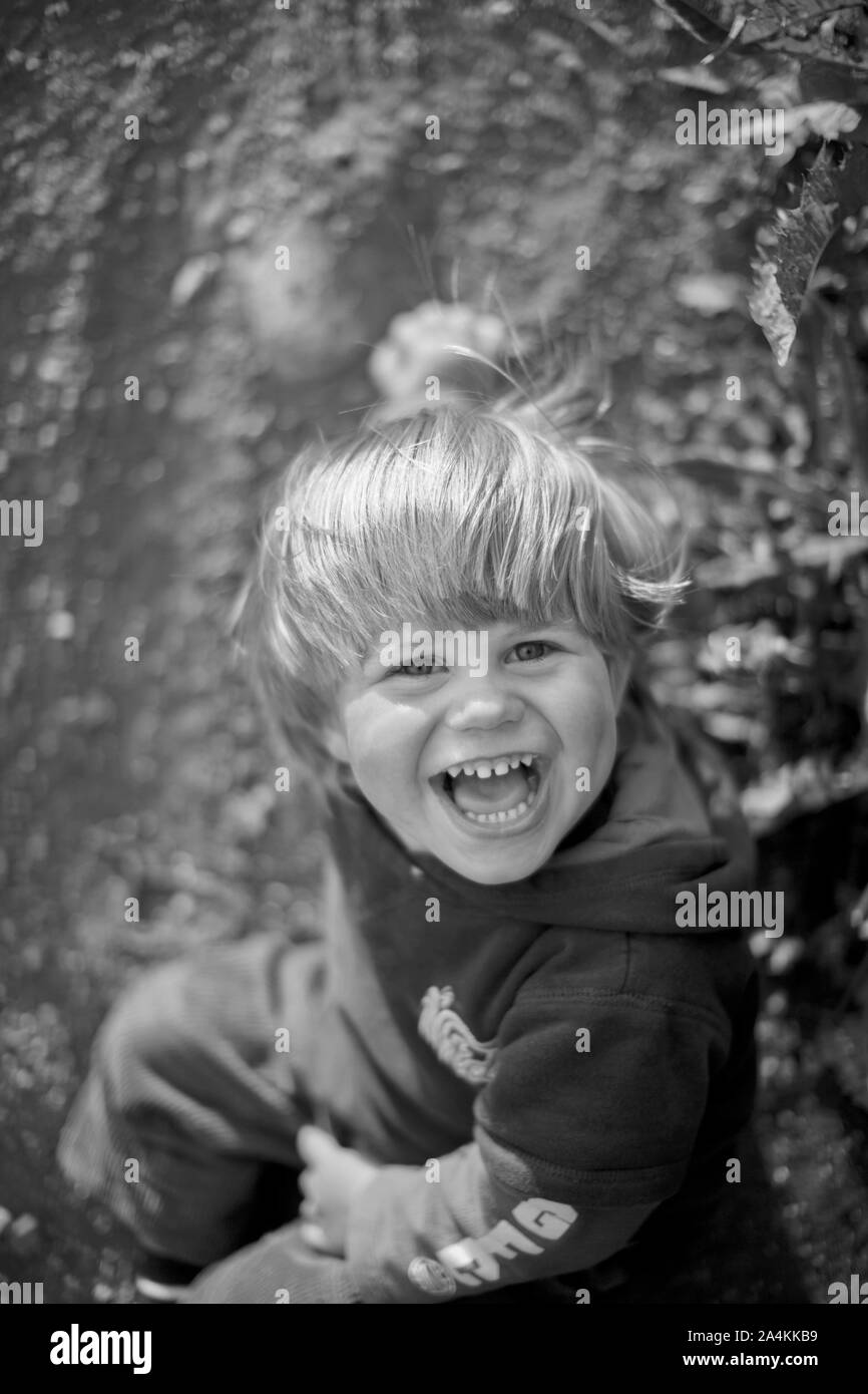 Ethnic laughing Black and White Stock Photos & Images - Alamy