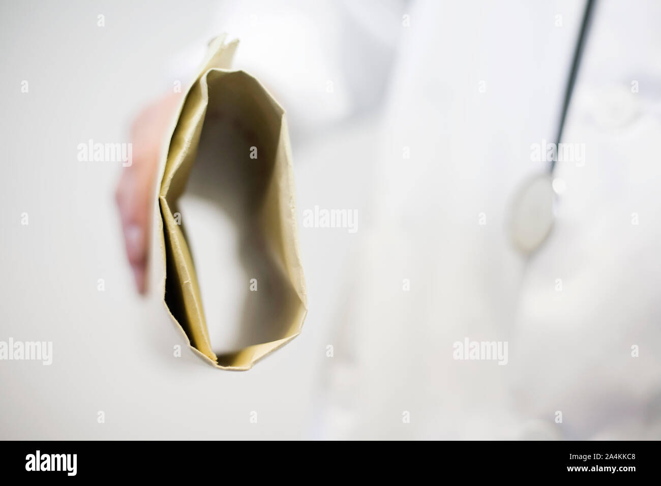 Doctor - reception, welcoming, documents, visit, welcome, friendly ...