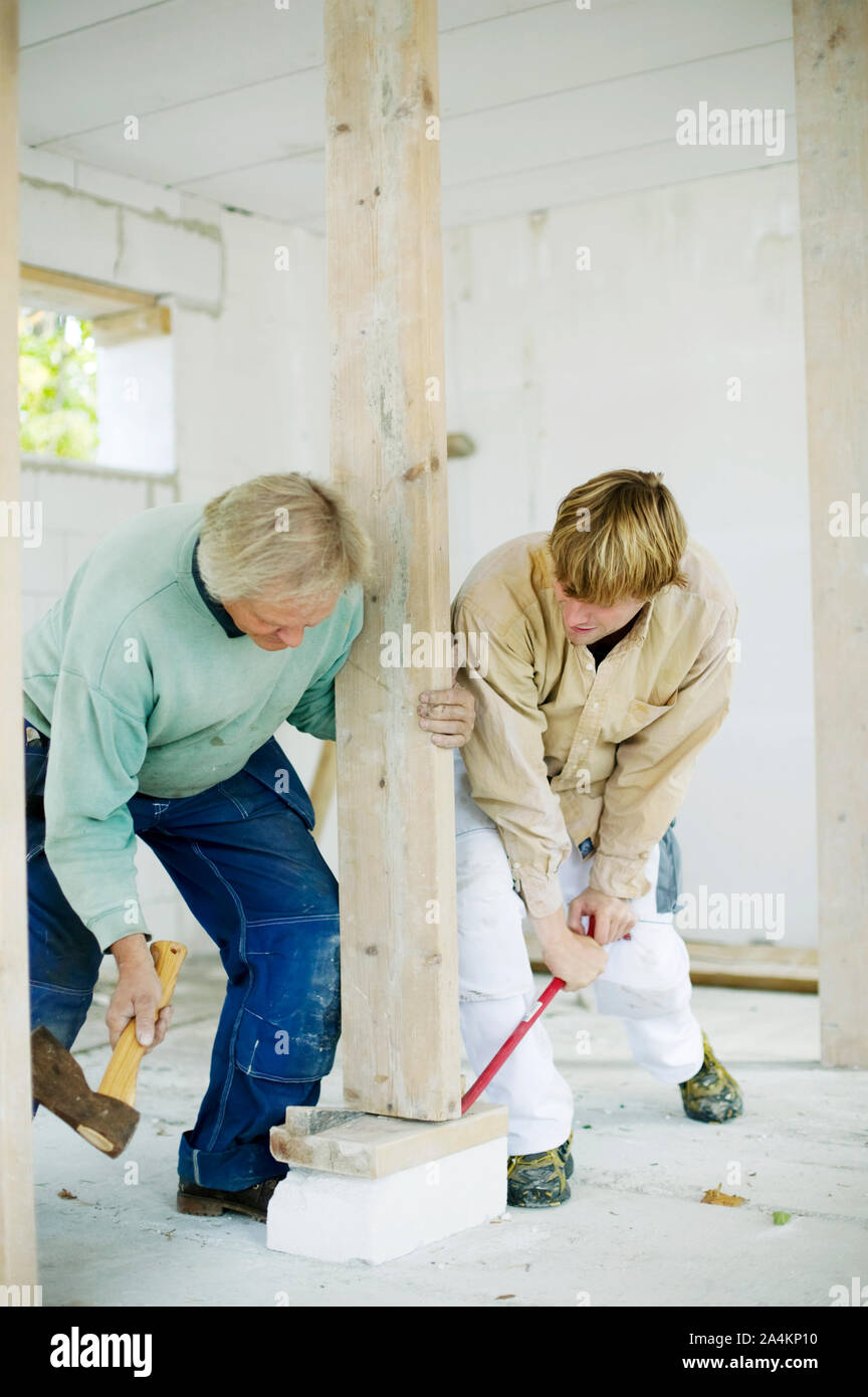 Physical heavy work Stock Photo - Alamy