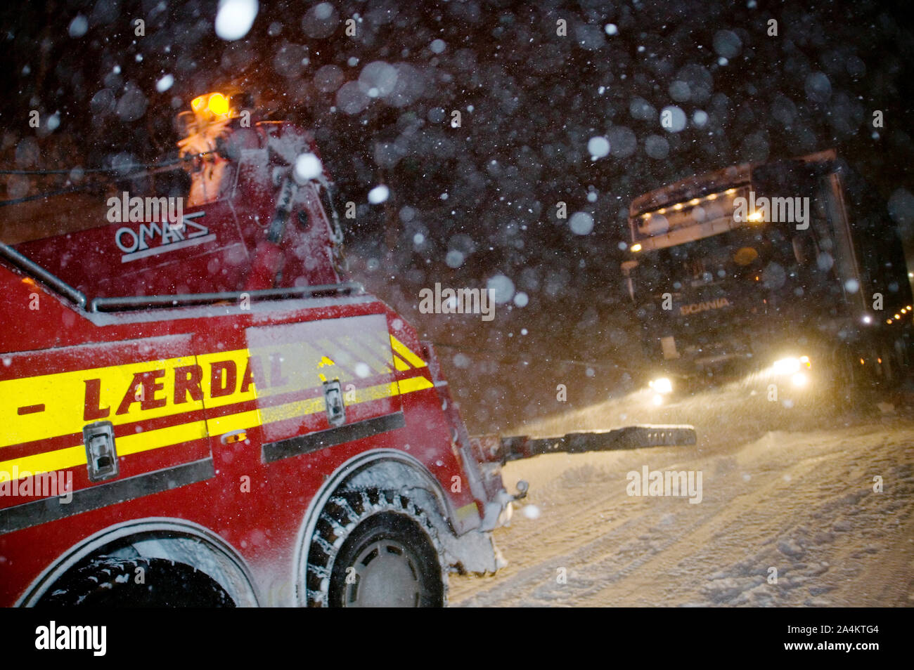 Viking Service -assisting vehicle - emergency - car broken down - help ...