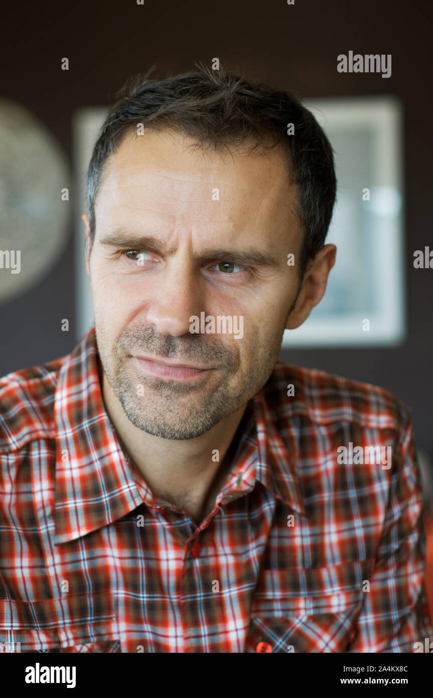 Portraits middle aged male hi-res stock photography and images - Alamy