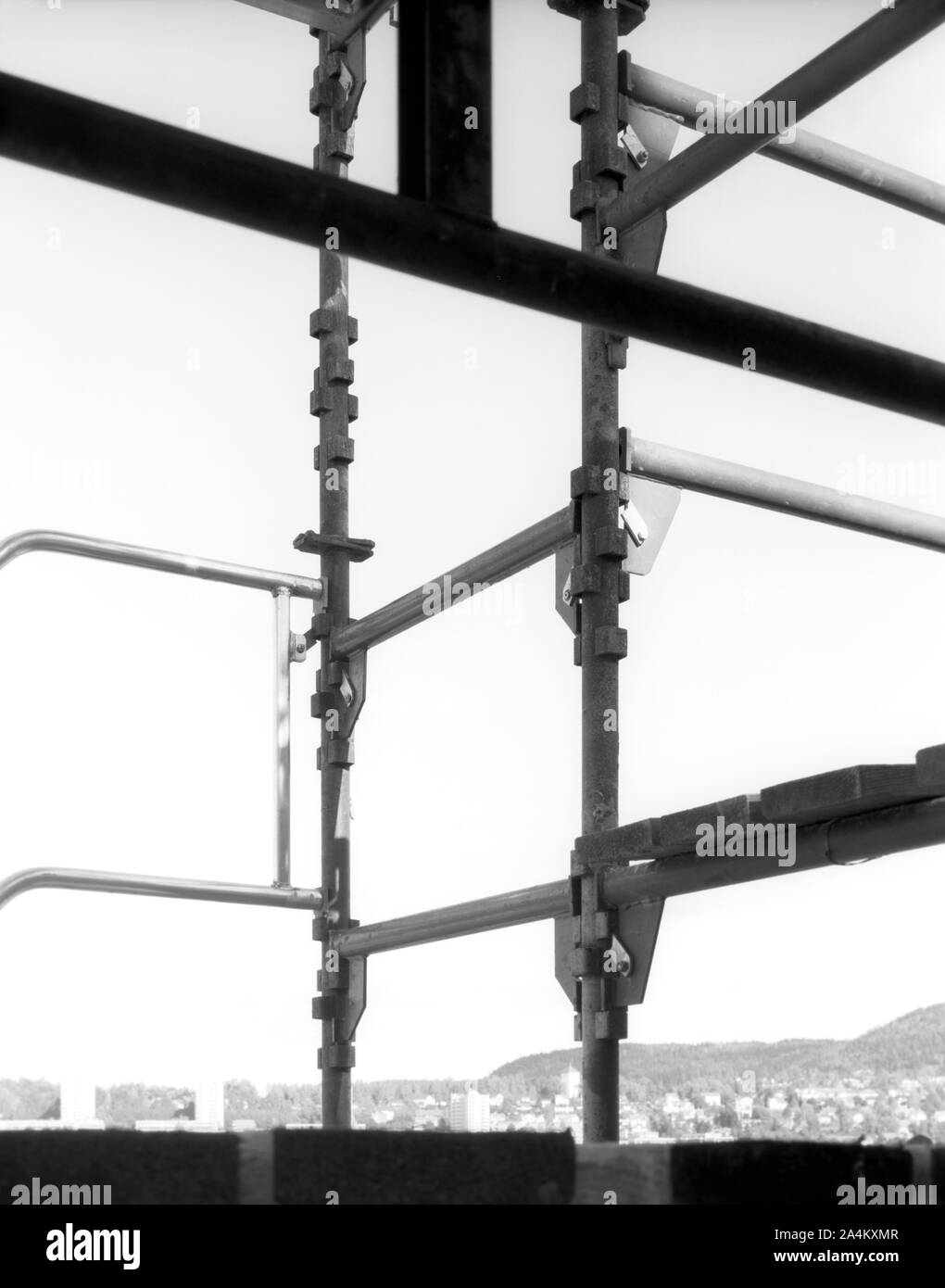 Tubular Scaffolding High Resolution Stock Photography and Images - Alamy