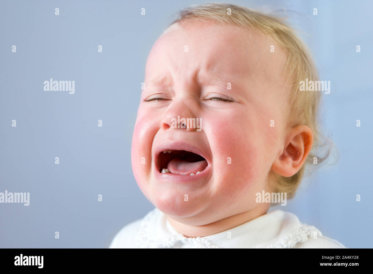 Baby boy crying Stock Photo - Alamy