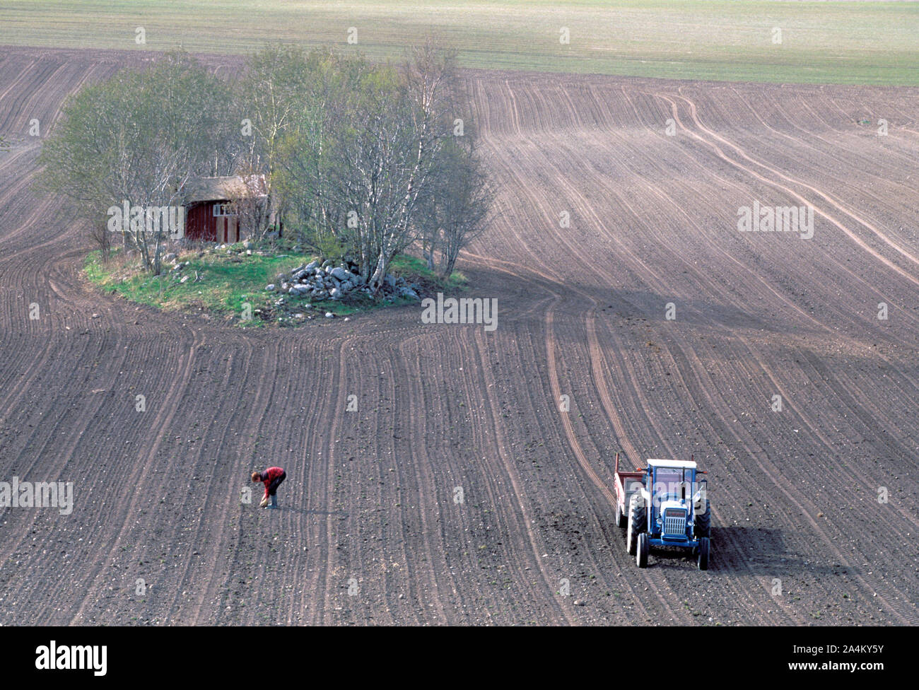 Farmers with tractors hi-res stock photography and images - Alamy