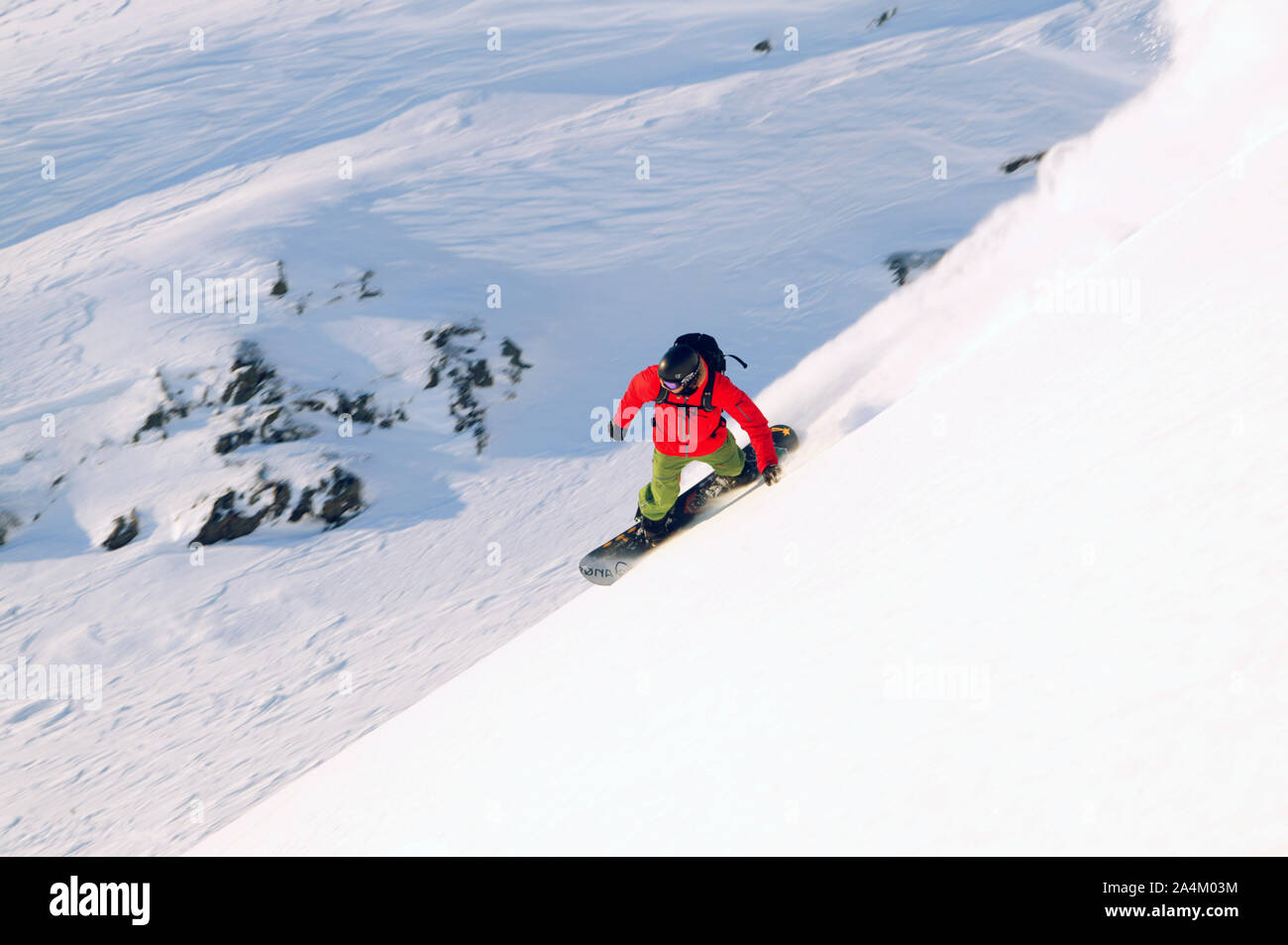 Girls snowboarding hi-res stock photography and images - Alamy