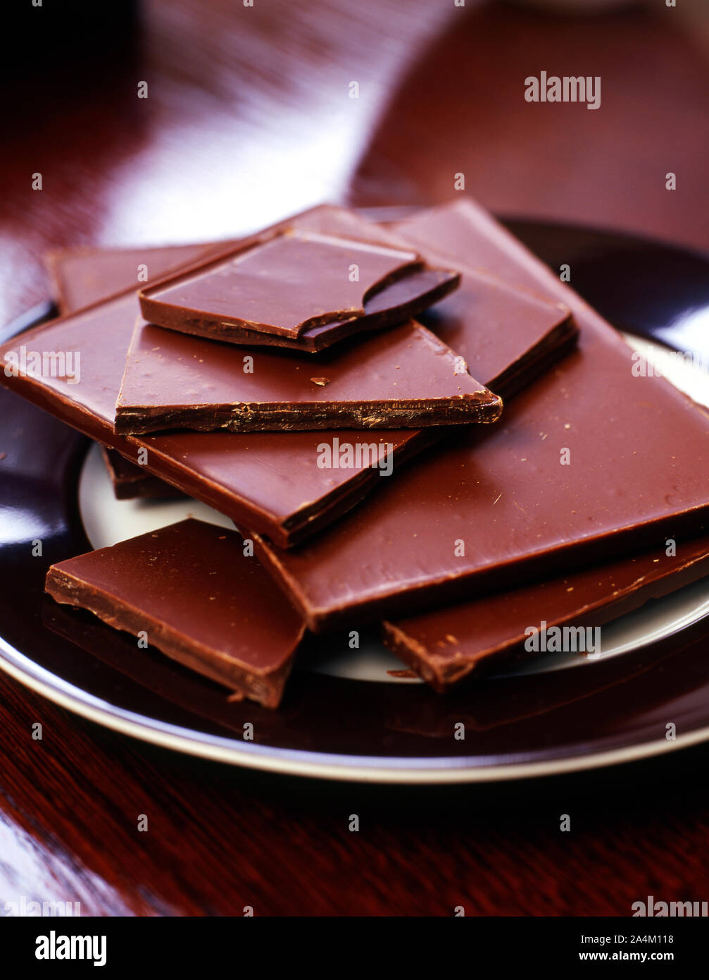 Pieces of chocolate Stock Photo - Alamy