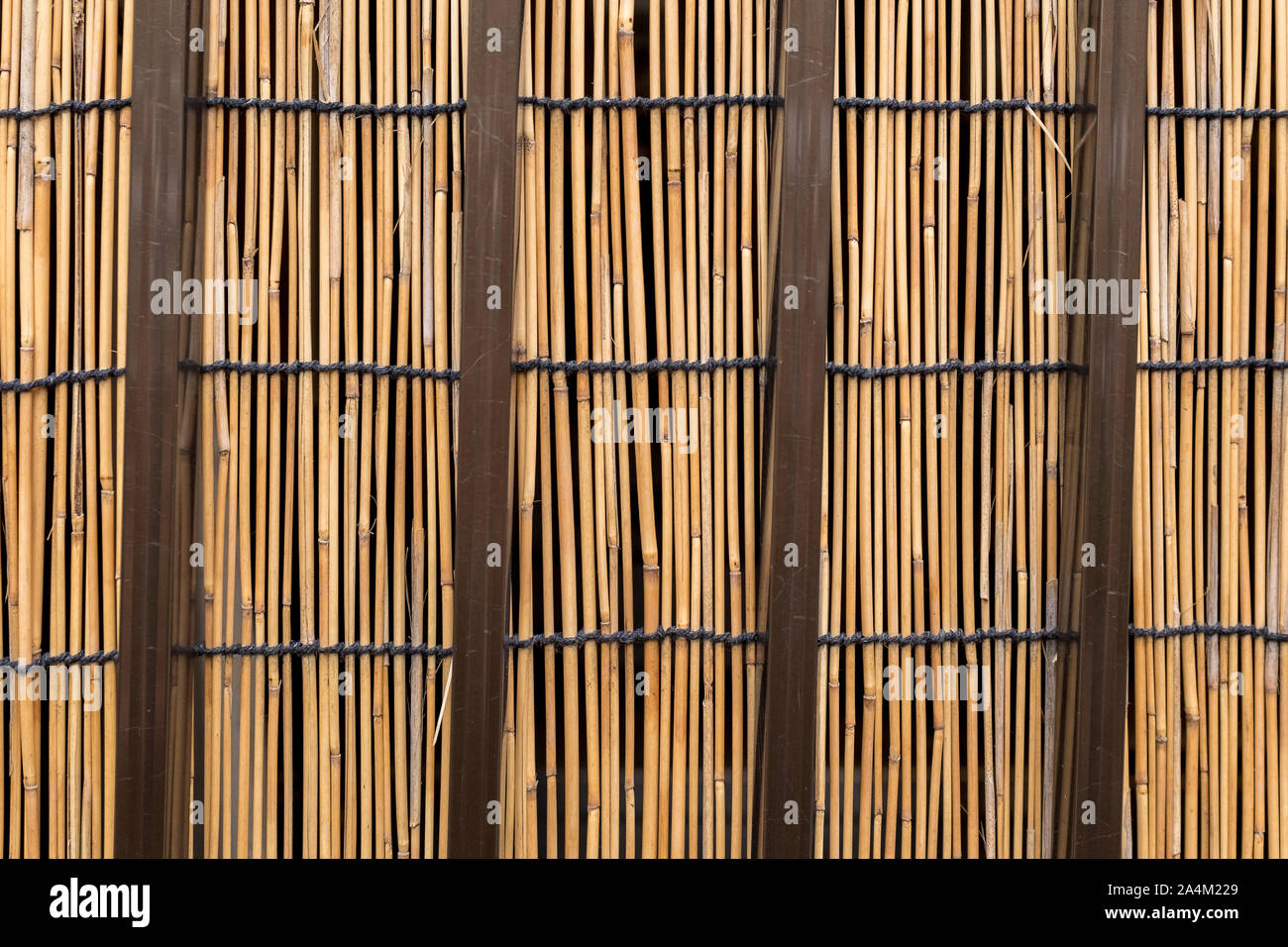 Texture bamboo screen hi-res stock photography and images - Alamy