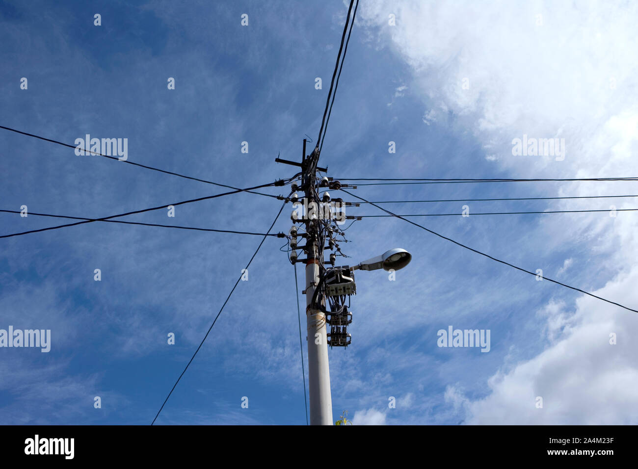 Pylons street hi-res stock photography and images - Alamy