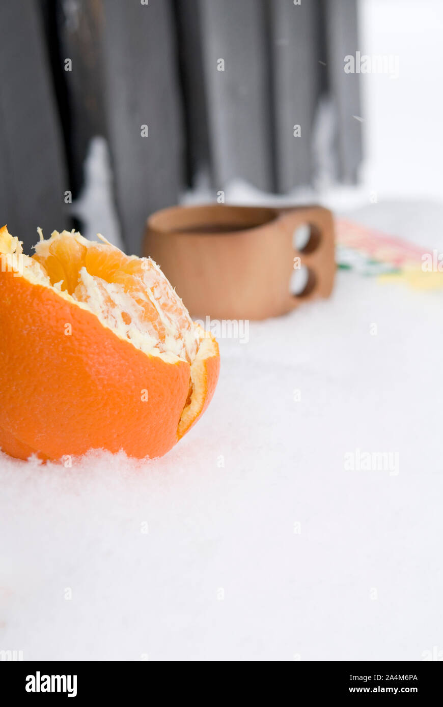 Quick meal in the snow Stock Photo - Alamy