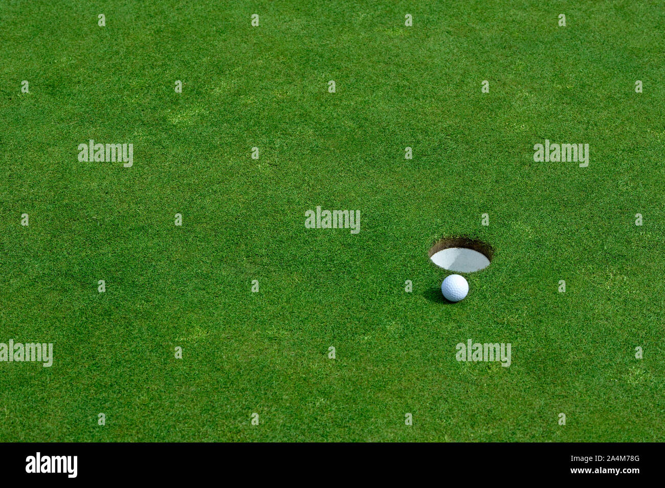Golf holes hi-res stock photography and images - Alamy