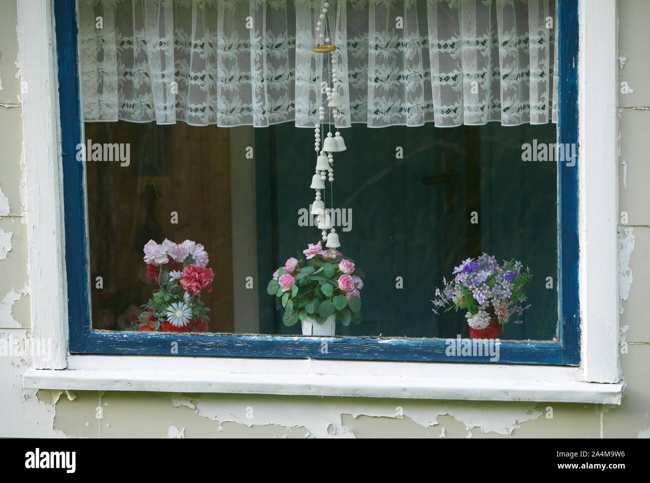 Poverty symbols hi-res stock photography and images - Alamy