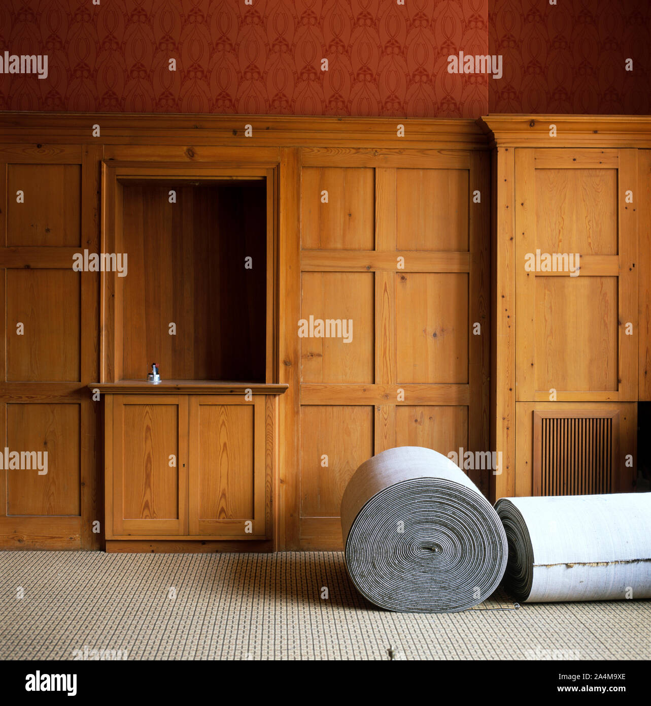 An empty room Stock Photo - Alamy