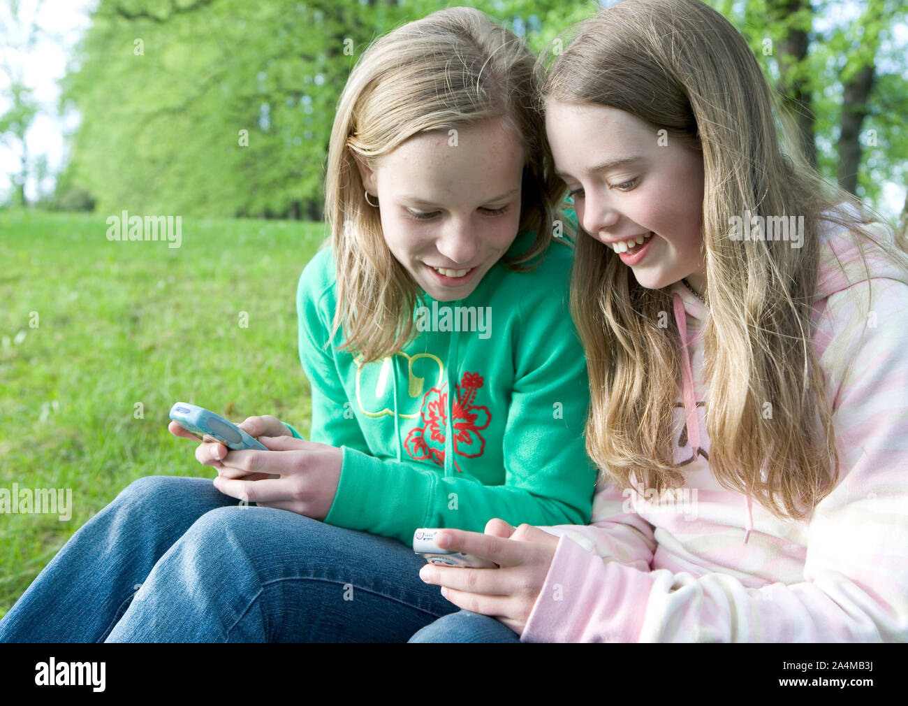 Girls enjoying summer holiday Stock Photo - Alamy