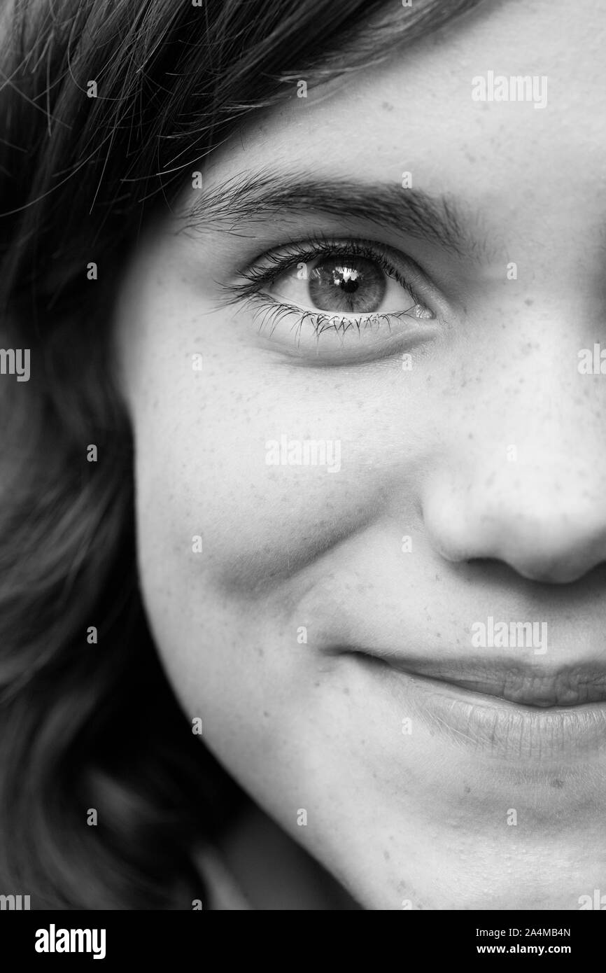 Smiling girl - portrait Stock Photo - Alamy
