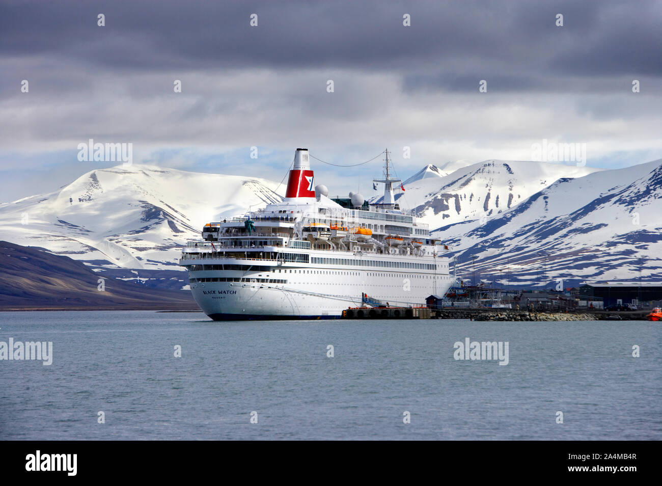 Svalbard activities hi-res stock photography and images - Alamy