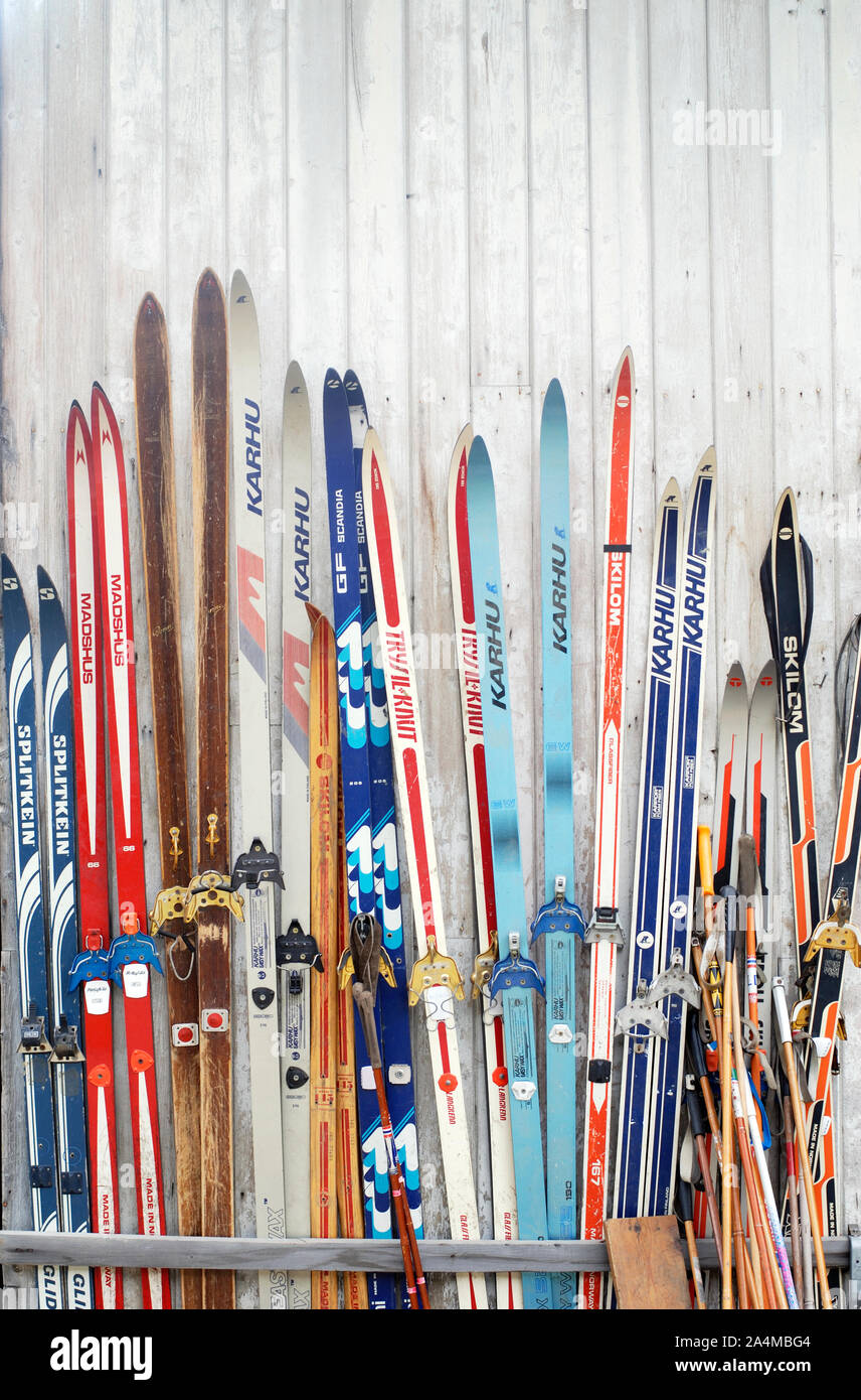 a row - lined up Stock Photo - Alamy