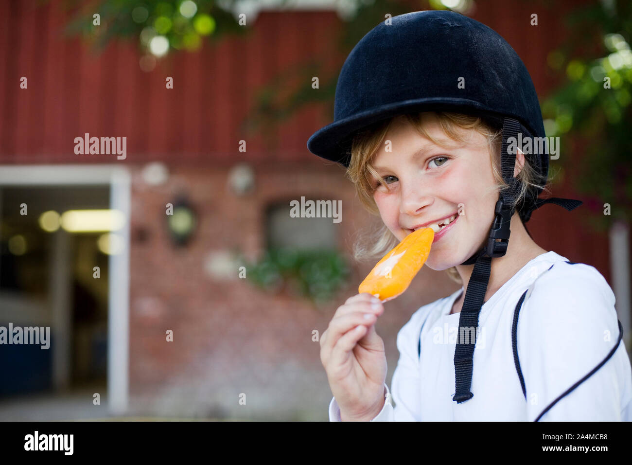 Tease girls hi-res stock photography and images - Alamy