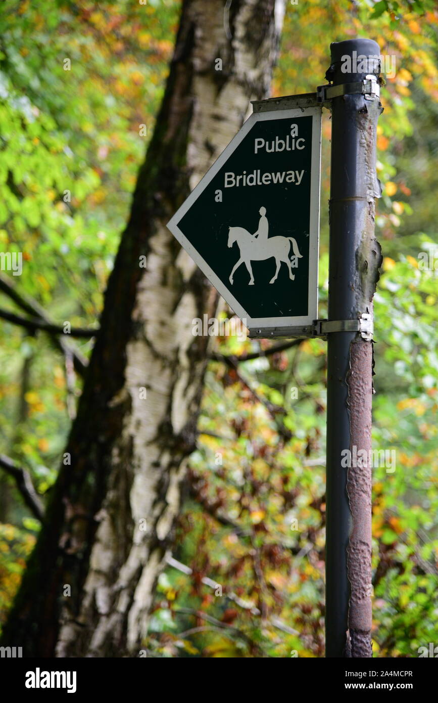 Public Bridleway sign Stock Photo - Alamy