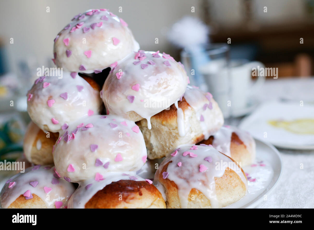 Celebration buns hi-res stock photography and images - Alamy