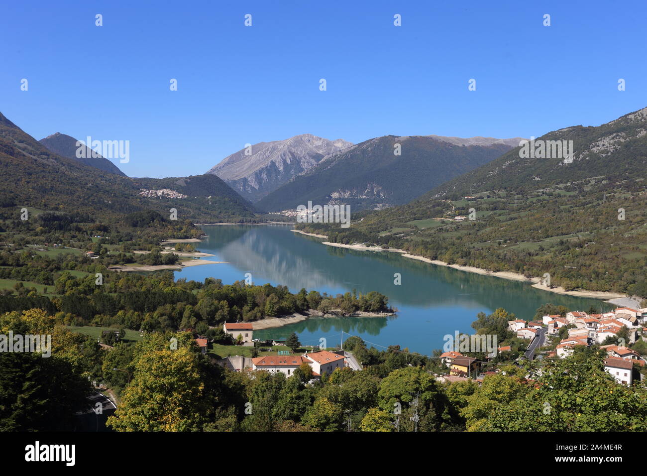 Lake barrea hi-res stock photography and images - Alamy