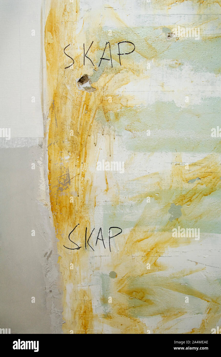 Home walls hi-res stock photography and images - Alamy