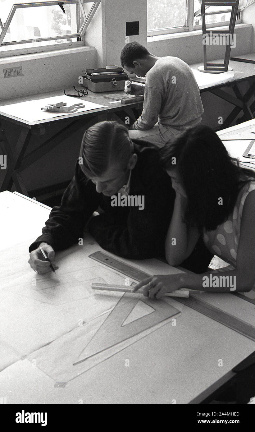 Working class 1960s hi-res stock photography and images - Alamy