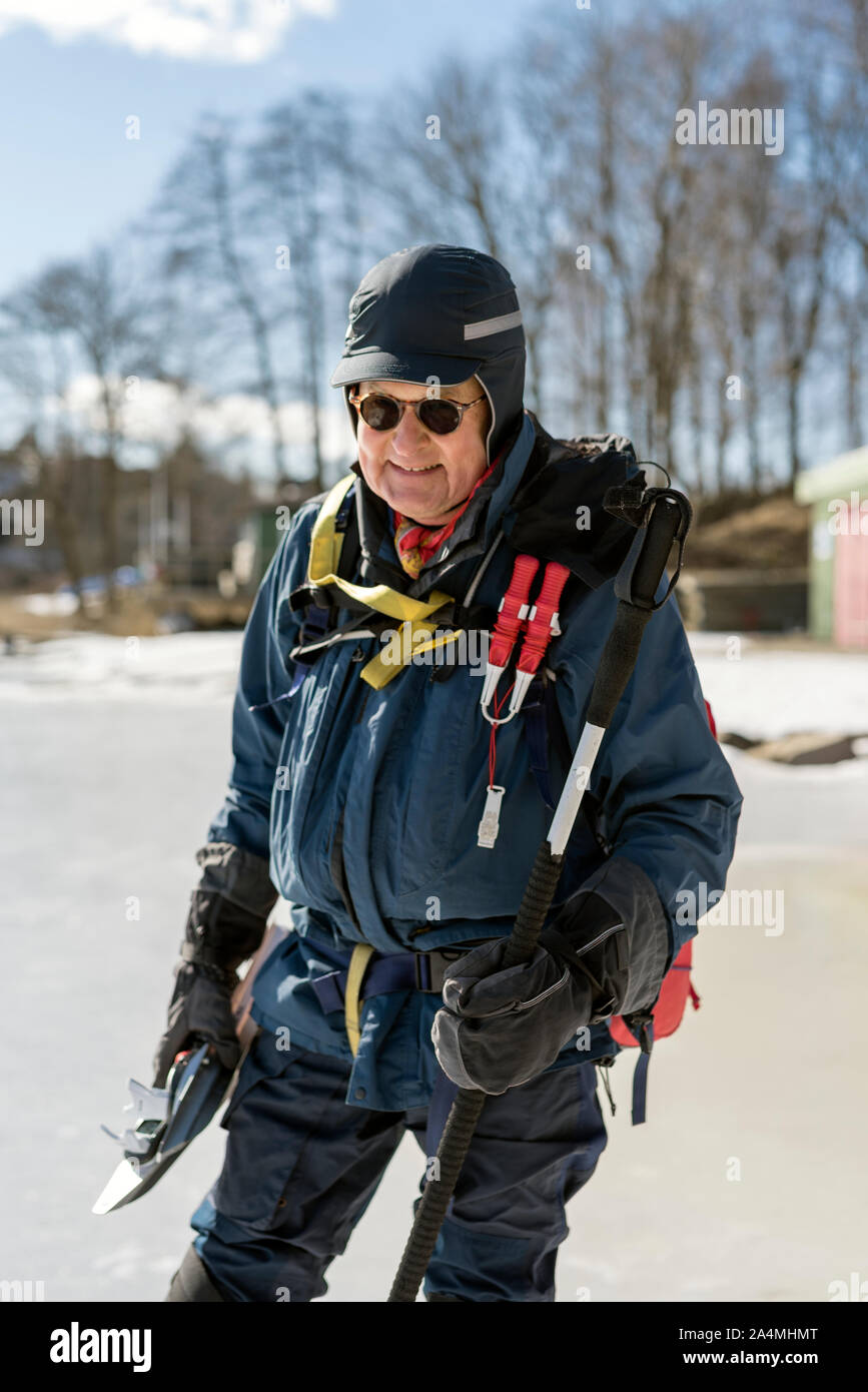 Long distance ice skating hi-res stock photography and images - Alamy