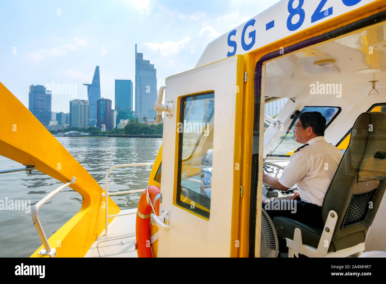 Bach dang river hi-res stock photography and images - Alamy