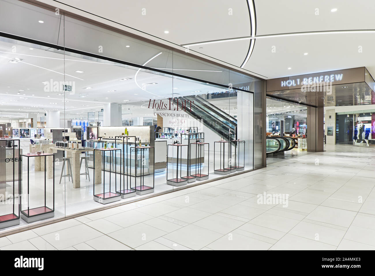 Bloor Street shopping Stock Photo - Alamy