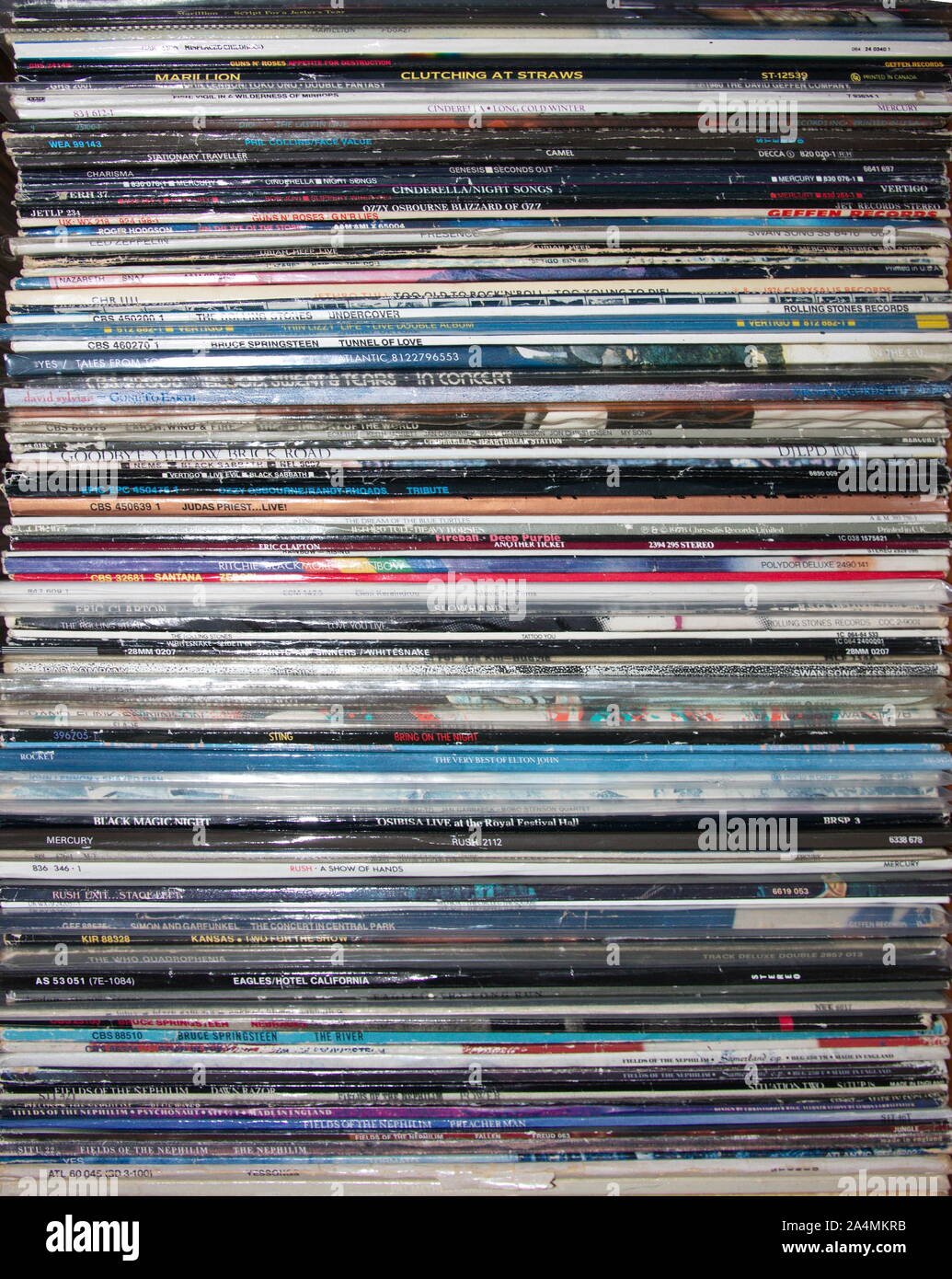 Vinyl records background hi-res stock photography and images - Alamy