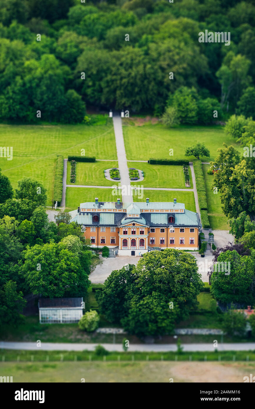 Aerial view of mansion Stock Photo - Alamy