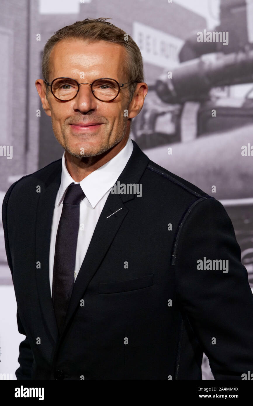 Lambert wilson hi-res stock photography and images - Alamy