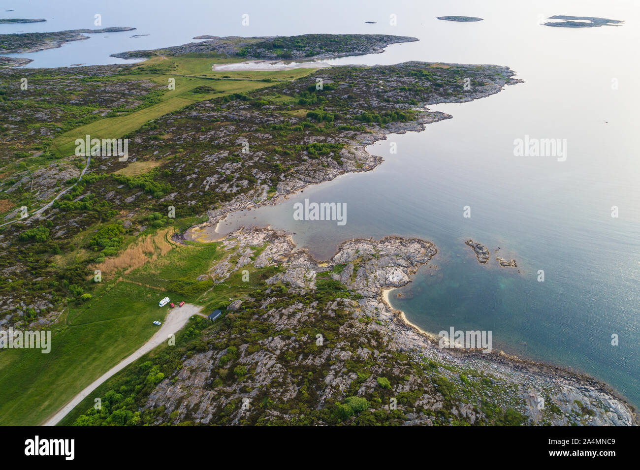 Aerial view of cliff hi-res stock photography and images - Alamy